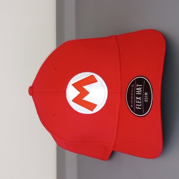 Bioworld | Accessories | New 220 Nintendo Super Mario Embroidered Red ...